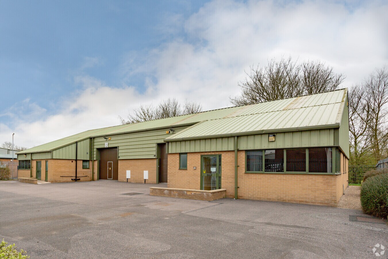 McGregors Way, Chesterfield, S40 2WB | LoopNet