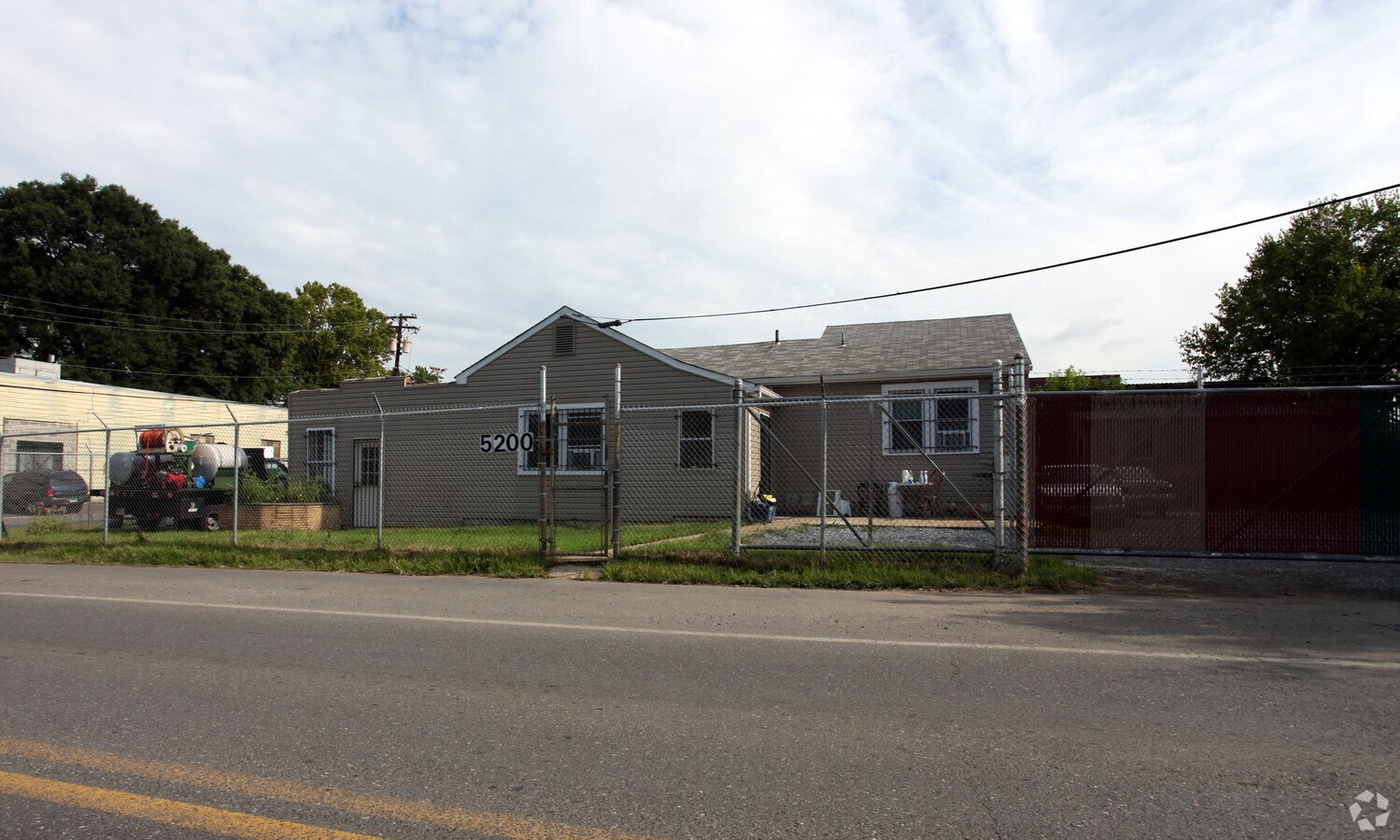 5200 Tuxedo Rd, Hyattsville, MD 20781 | LoopNet