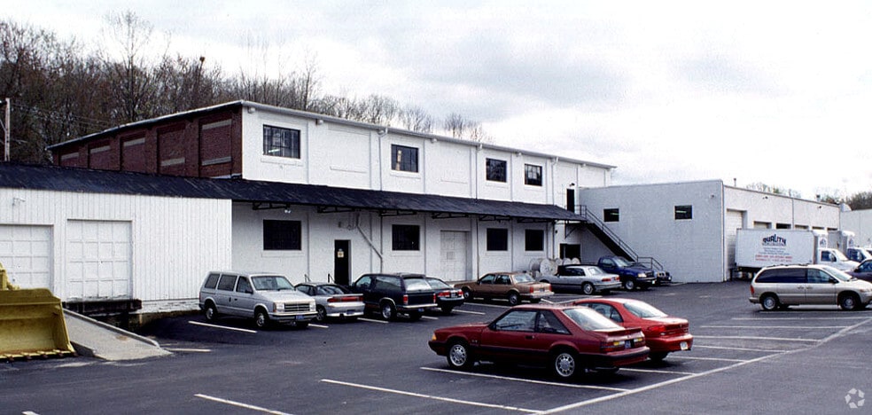 219-227 Wilson Ave, Norwalk, CT 06854 - Industrial for Lease | LoopNet 219-227 Wilson Ave, Norwalk, CT 06854 - Industrial for Lease | LoopNet
