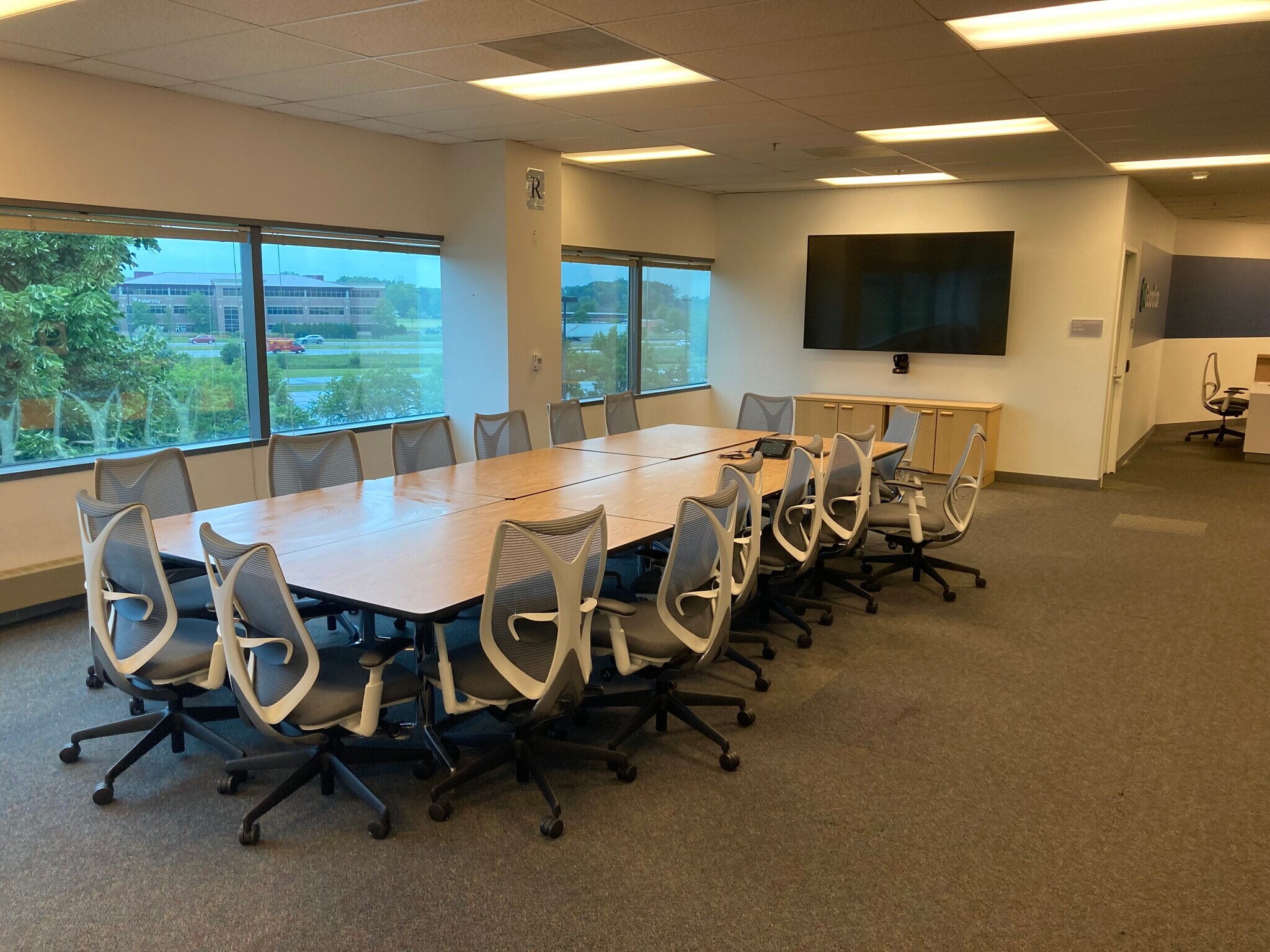 2300 E Capitol Dr, Appleton, WI 54911 - FULL FLOOR SUB-LEASE ...