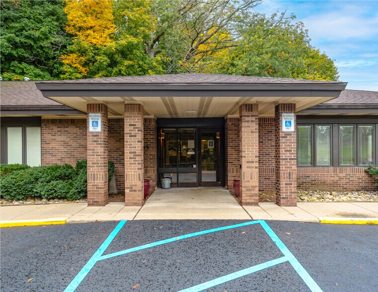 1052 Gull Rd, Kalamazoo, MI 49048 - Gull Road Ophthalmology & Optical ...