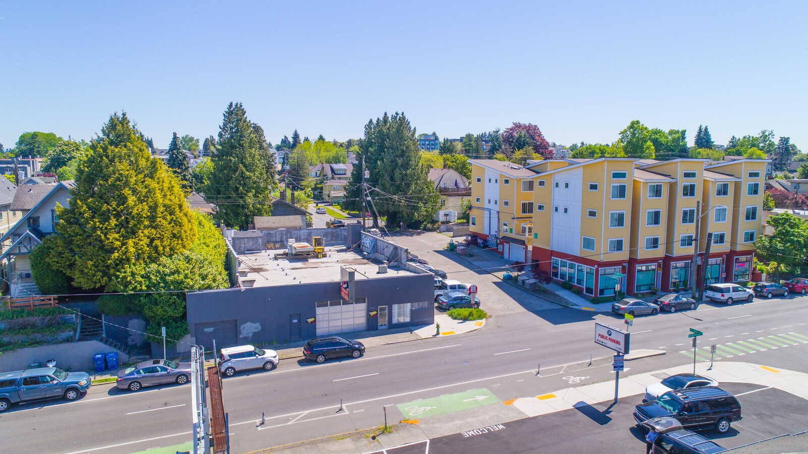5600 Roosevelt Way NE, Seattle, WA 98105 | LoopNet