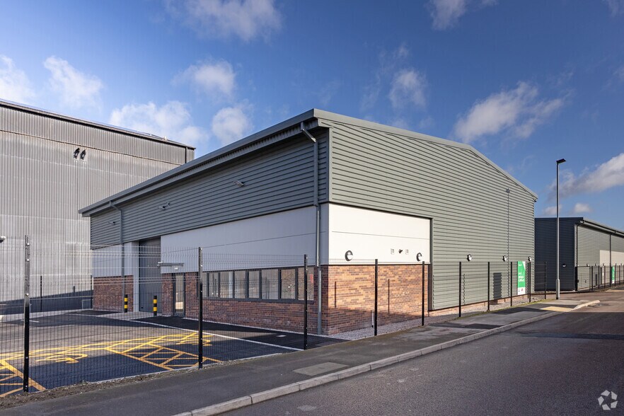 Sheffield Rd, Rotherham, S60 1FG | LoopNet