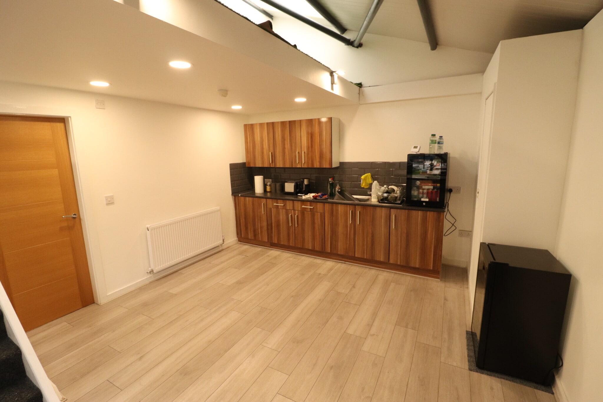 Lifford Ln, Birmingham, WMD B30 3JH - Wharfside Studios | LoopNet