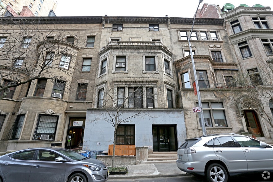 317 W 74th St, New York, NY 10023 | LoopNet