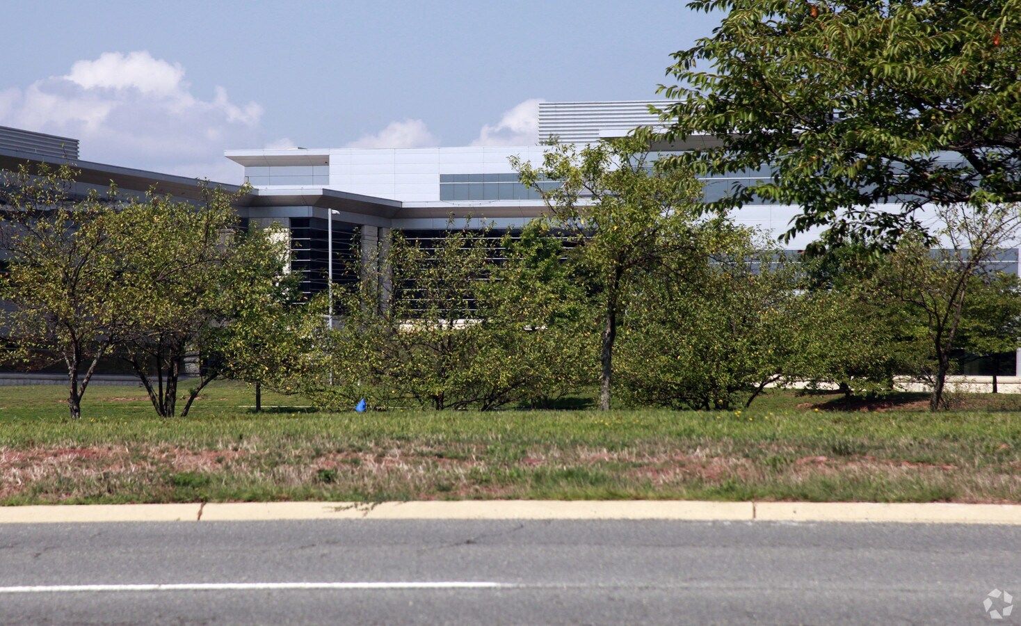 22001 Loudoun County Pky, Ashburn, VA 20147 | LoopNet