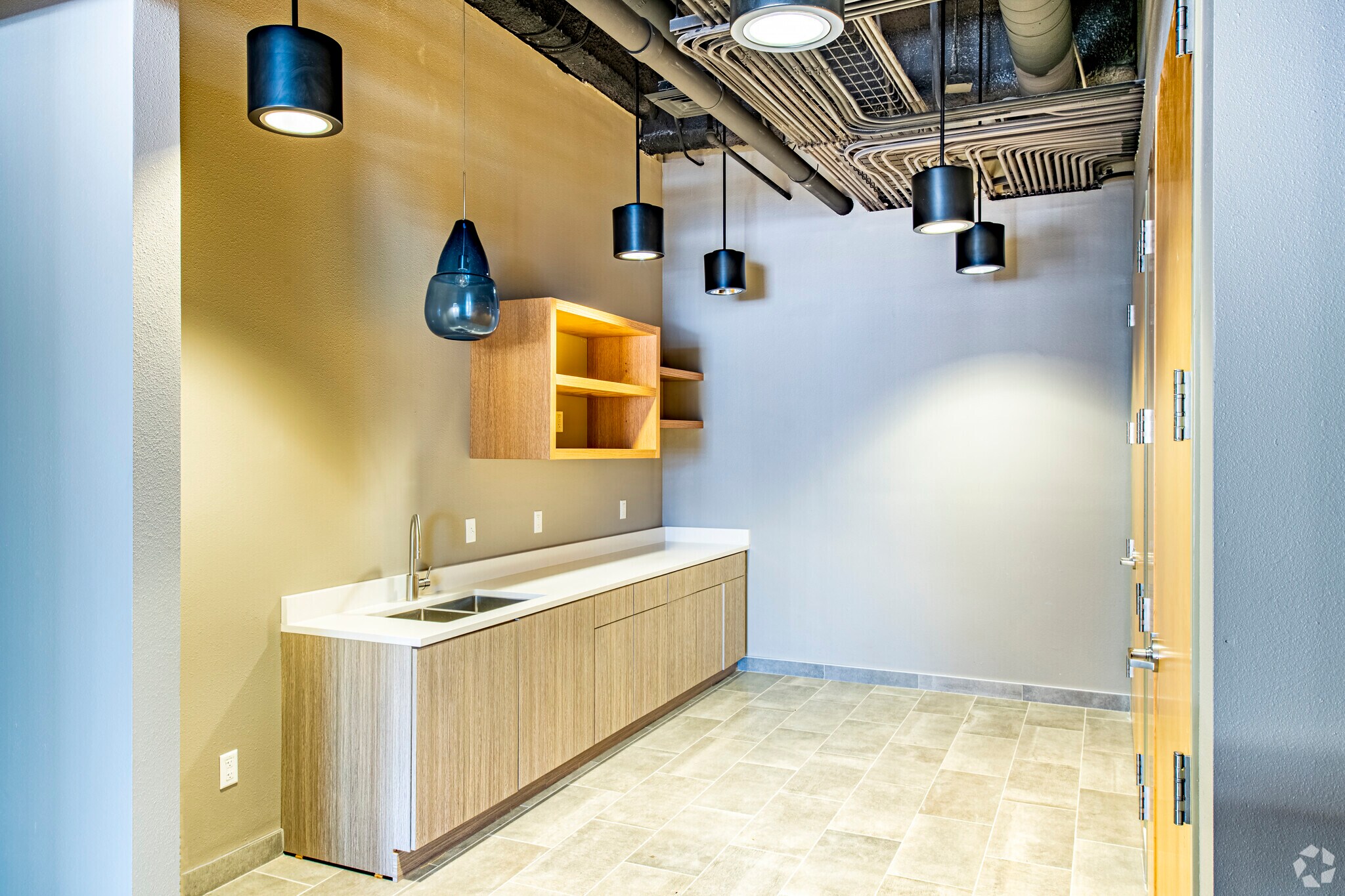 525 Junction Rd, Madison, WI 53717 - Office for Lease | LoopNet