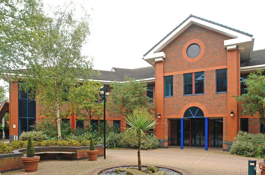 335 Styal Rd, Manchester, M22 5LW - Assetz House | LoopNet