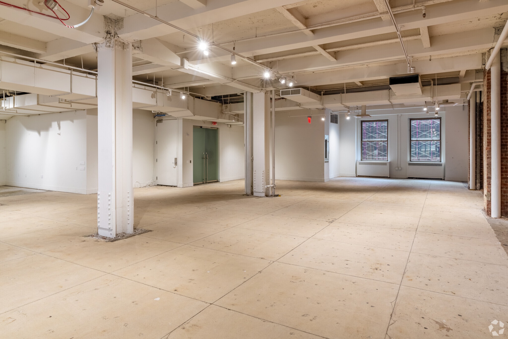 595 Madison Ave, New York, NY 10022 - The Fuller Building | LoopNet