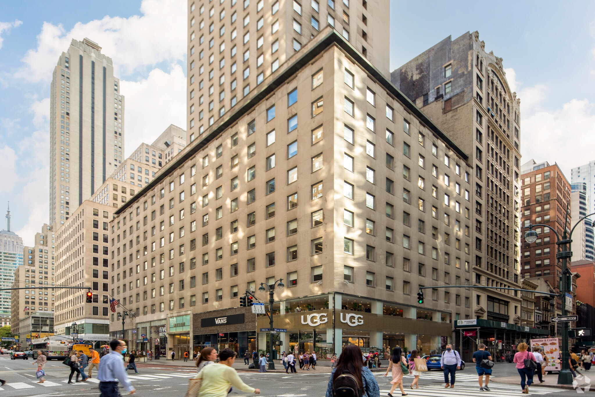 530 Fifth Ave, New York, NY 10036 - Convene 530 Fifth Avenue | LoopNet