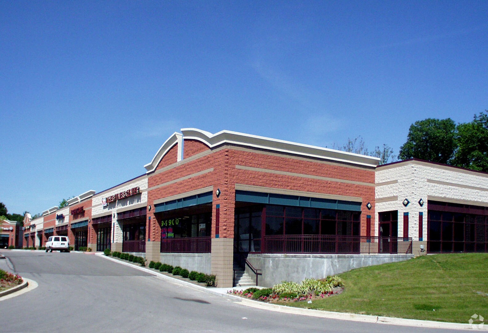 1005-1057 Wolfrum Rd, Weldon Spring, MO 63304 - Wolfrum Crossing | LoopNet