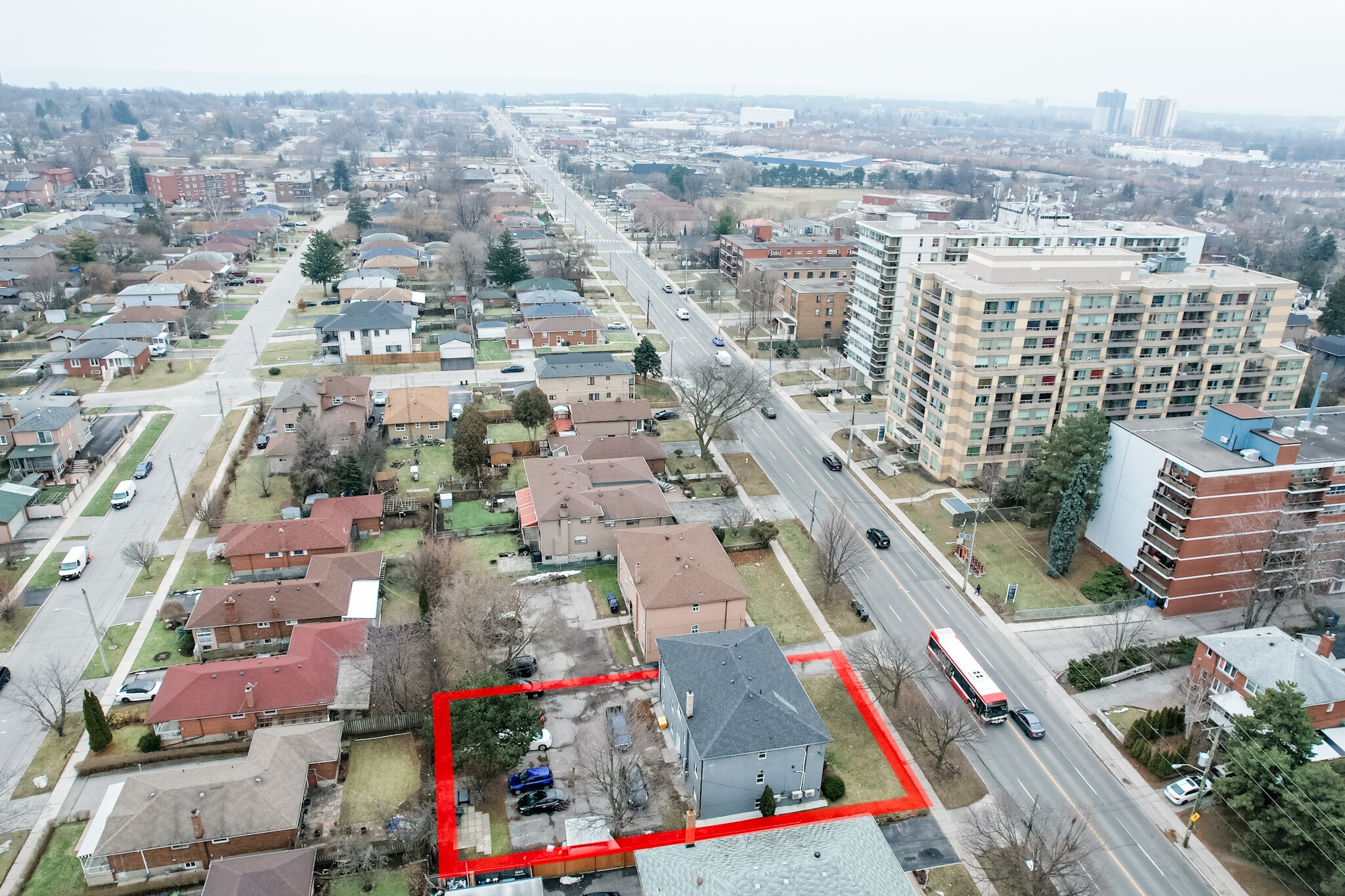 555 Birchmount Rd, Toronto, ON M1K 1P8 - Multifamily for Sale | LoopNet