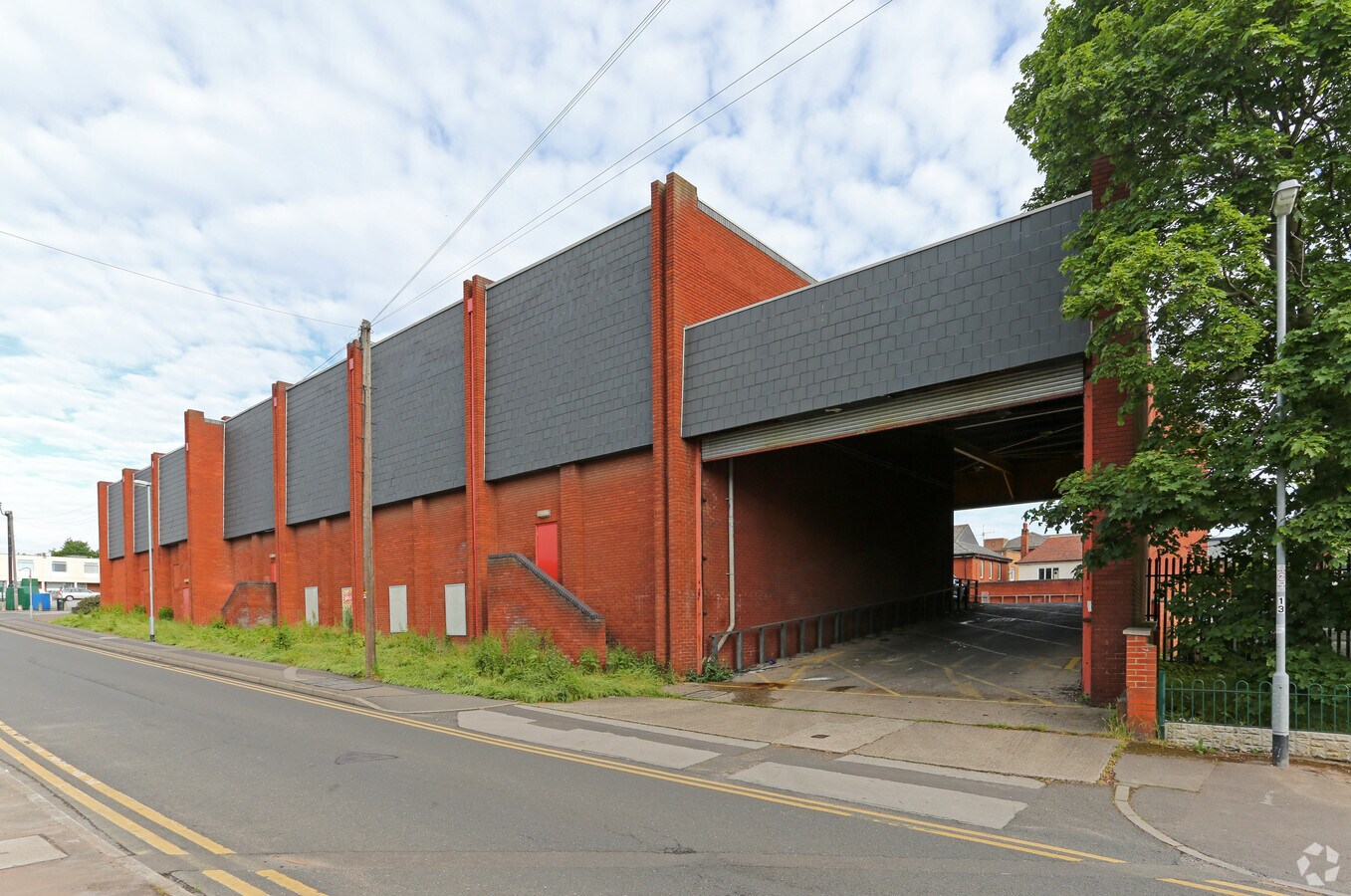 Newgate St, Worksop, NTT S80 2LW | LoopNet