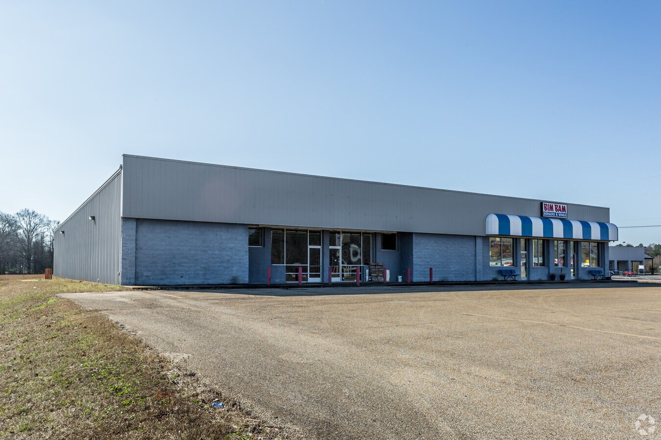 214 W Bankhead St, New Albany, MS 38652 | LoopNet