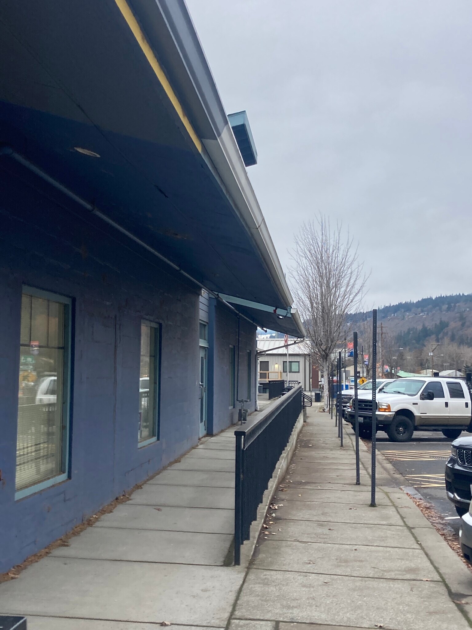317 W Steuben St, Bingen, WA 98605 - Flex for Lease | LoopNet