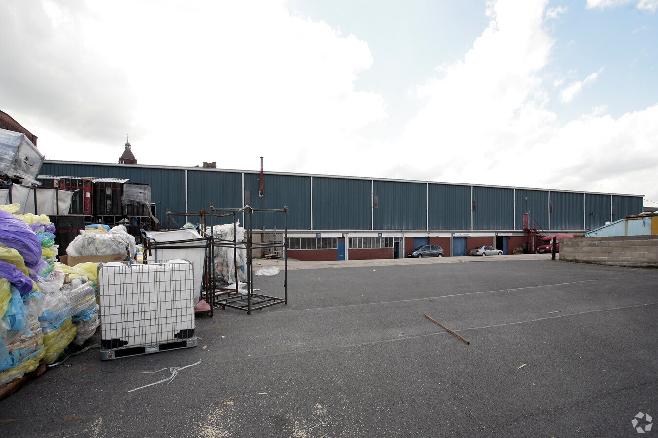 Fieldhouse Rd, Rochdale, OL12 0AA | LoopNet