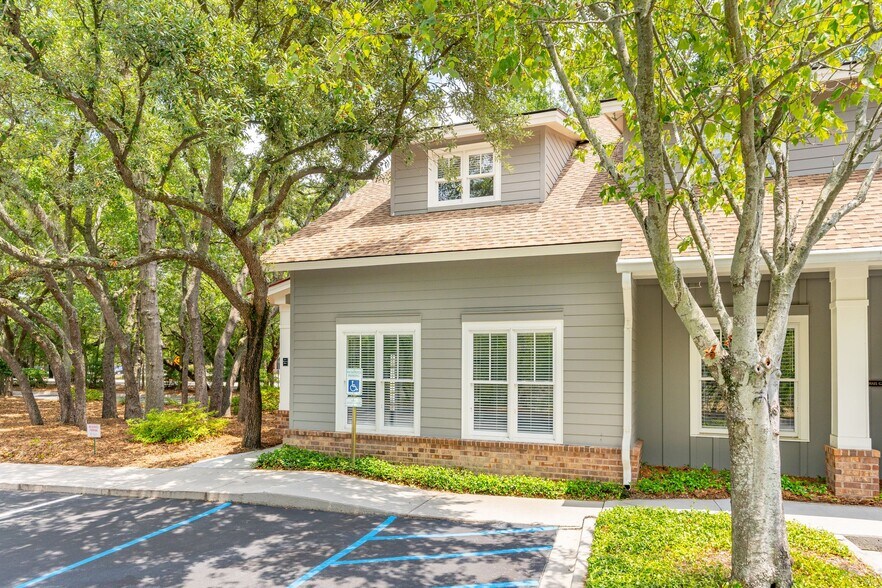 238 Mathis Ferry Rd, Mount Pleasant, SC 29464 - Office for Sale | LoopNet