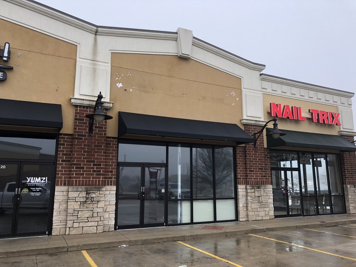 120 Krispy Kreme Dr, Bloomington, IL 61704 | LoopNet