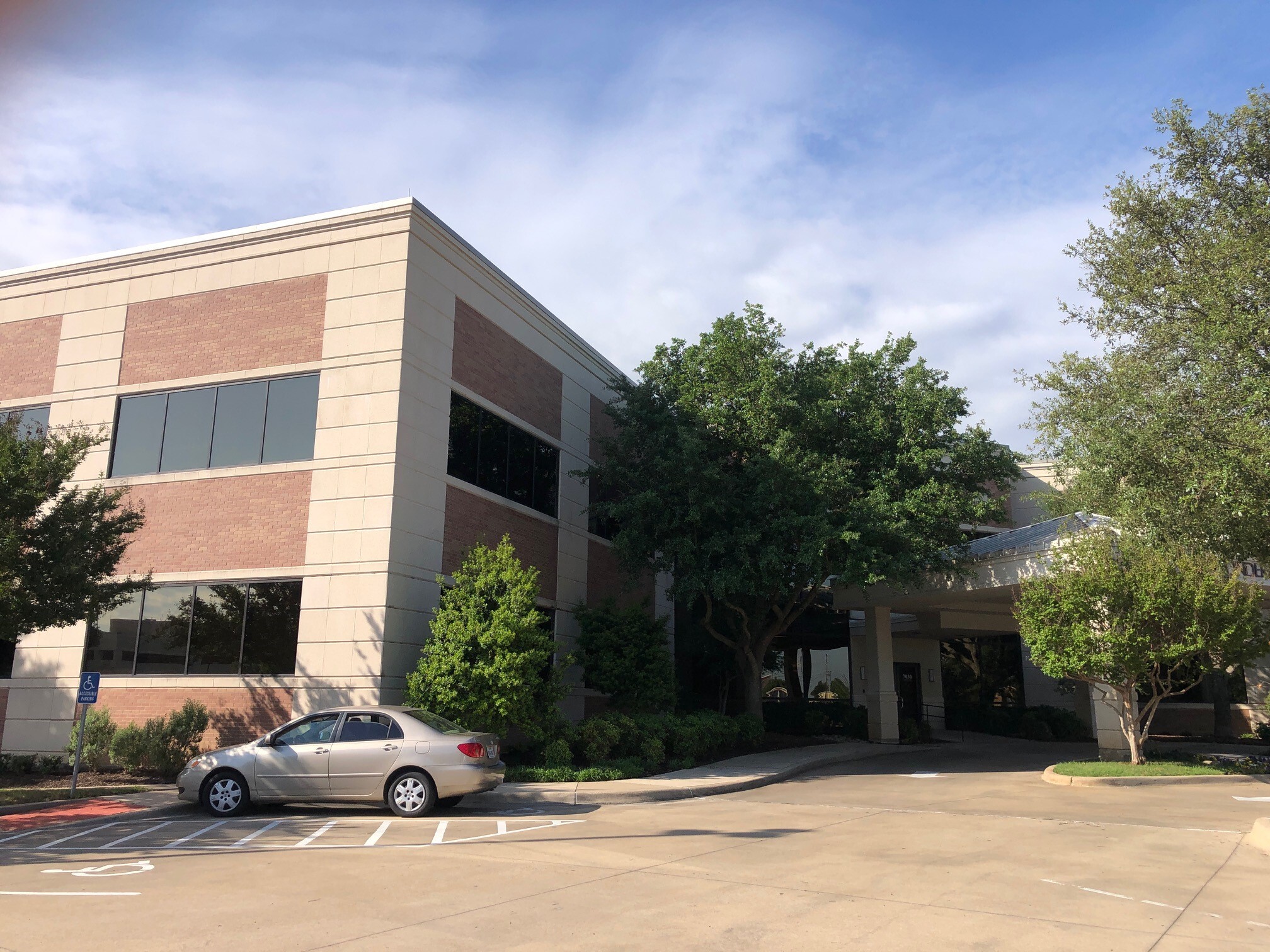 7030 New Sanger Ave, Waco, TX 76712 - Londonderry Centre | LoopNet