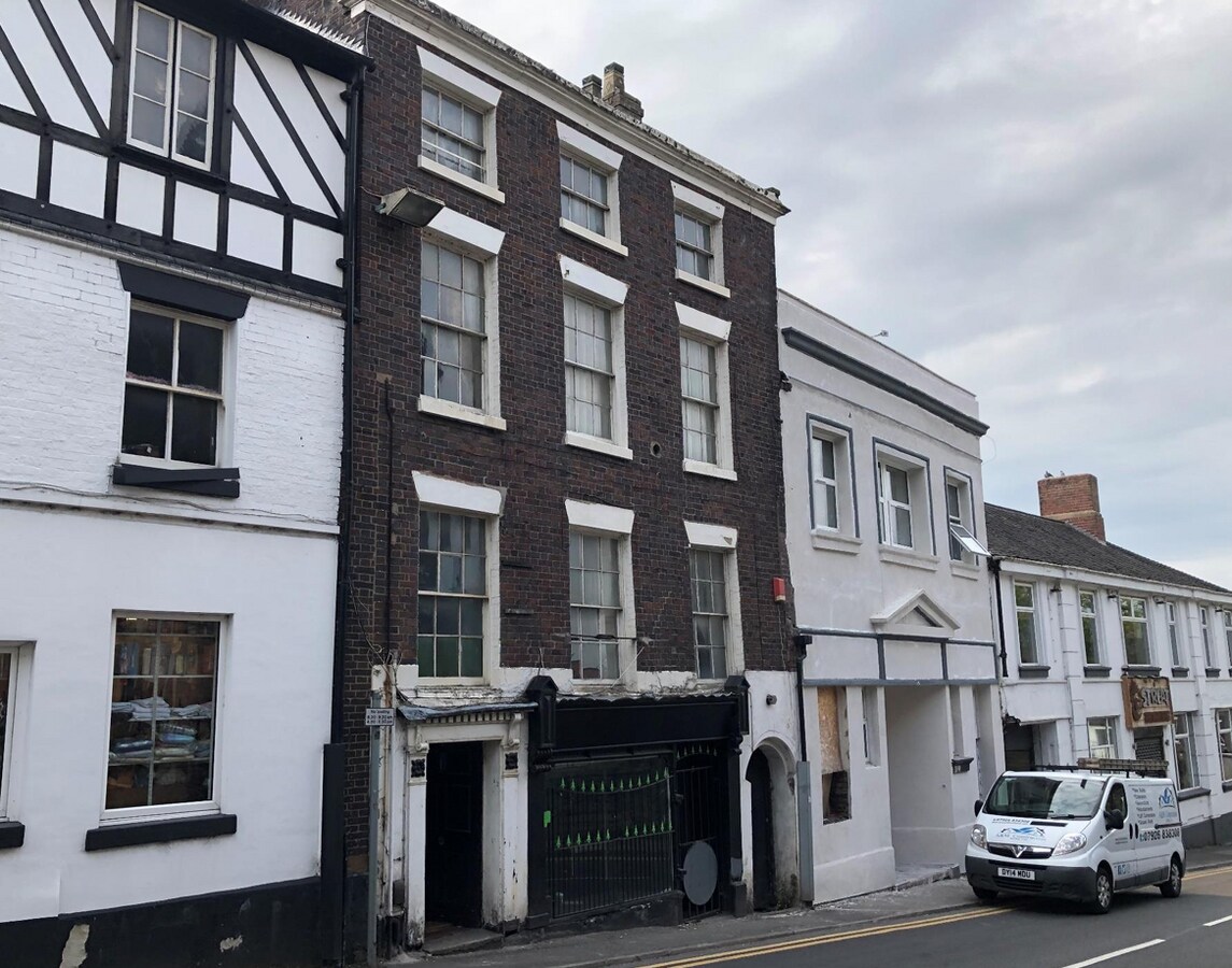 3-5 Church St, Newcastle, ST5 1QS | LoopNet