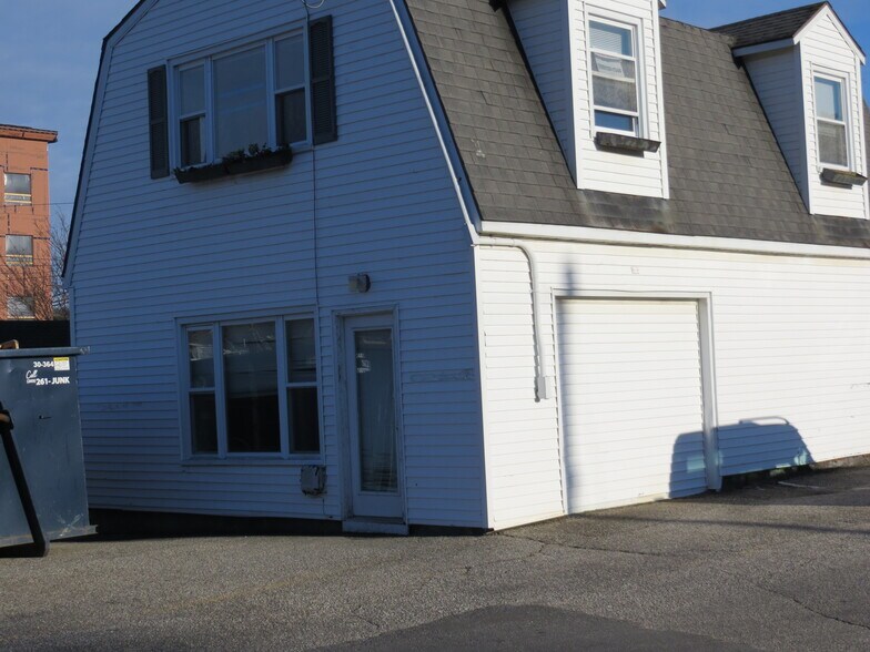 434 Howe Ave, Shelton, CT 06484 | LoopNet