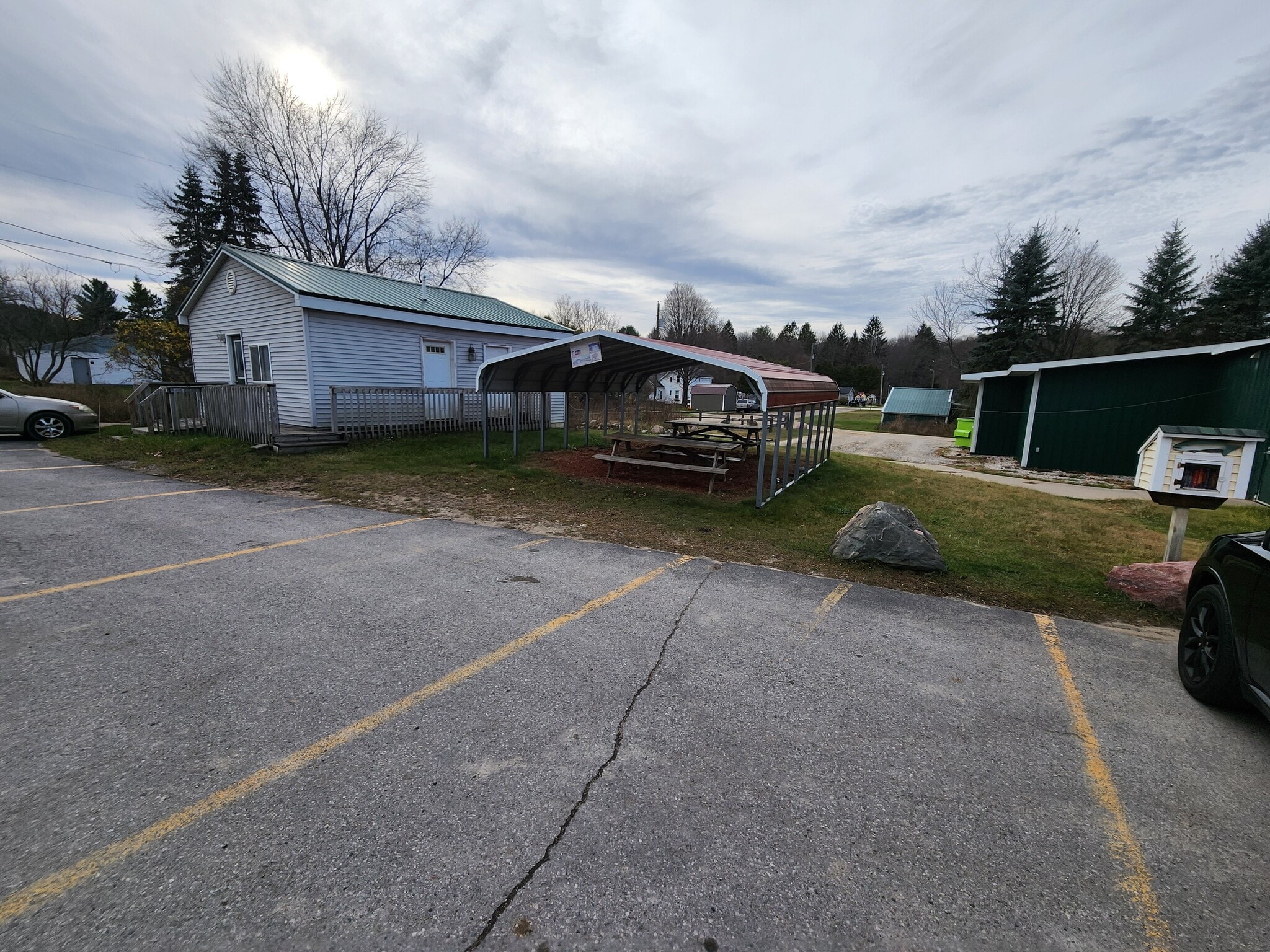 4044 Garfield Rd, Kingsley, MI 49649 - Mayfield Country Store | LoopNet