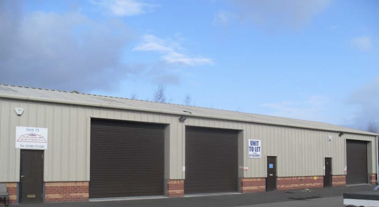 Station Rd, Doncaster, DN10 6QD - Station Yard | LoopNet