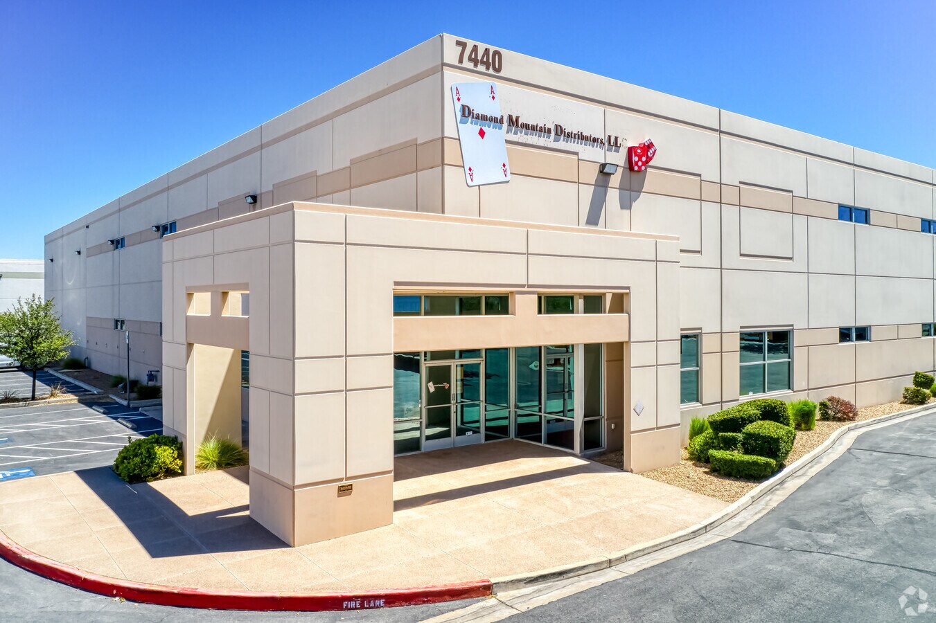 7440 Commercial Way, Henderson, NV 89011 | LoopNet