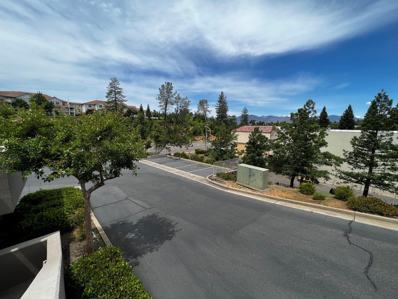 1335 Buenaventura Blvd, Redding, CA 96001 - Plaza Buenaventura | LoopNet