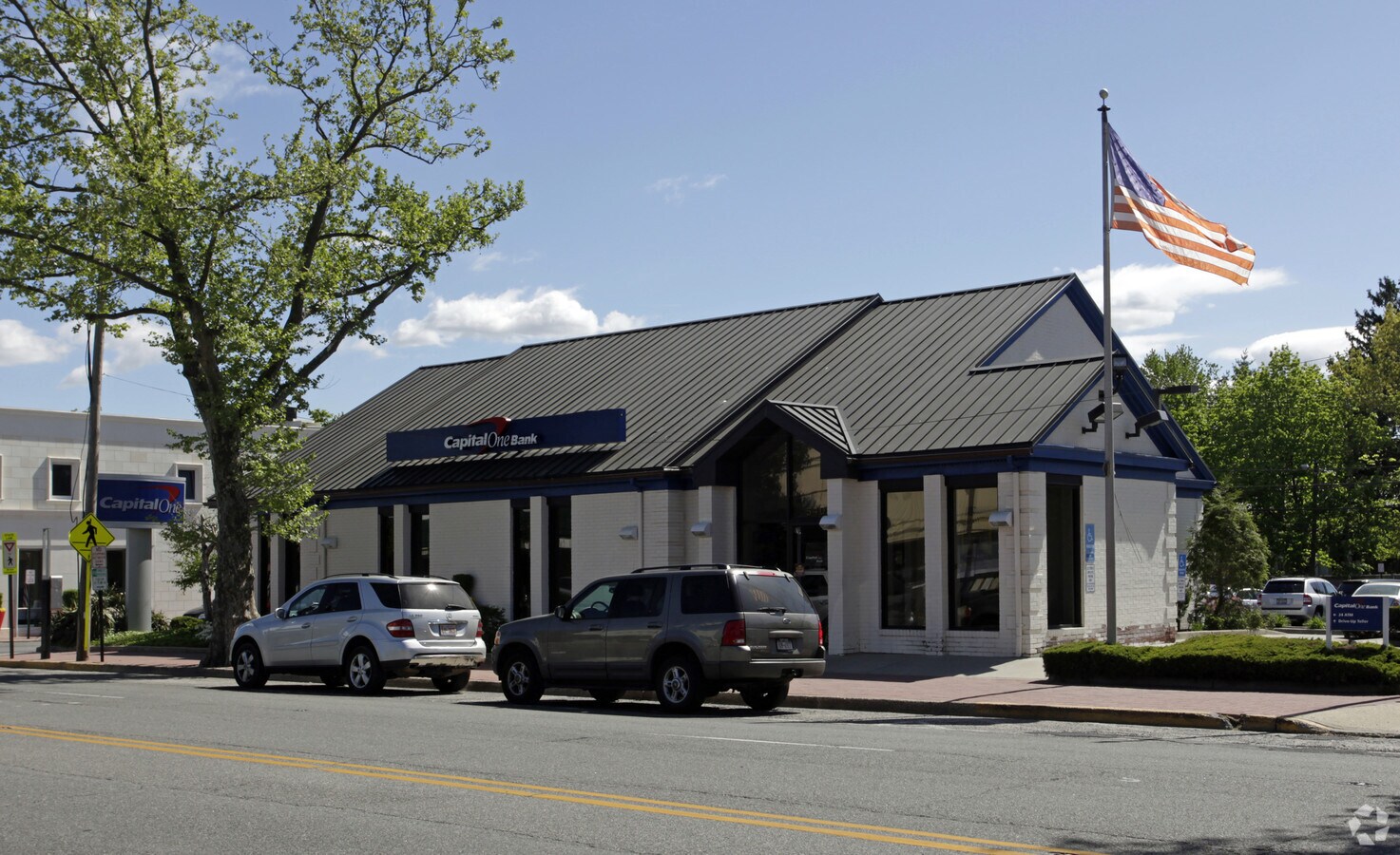 540 Middle Neck Rd, Great Neck, NY 11023 - Retail for Lease | LoopNet