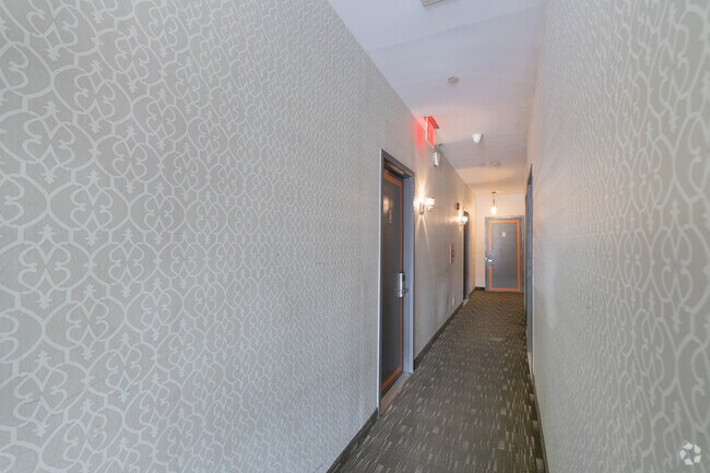 Commercial Real Estate for Sale | LoopNet