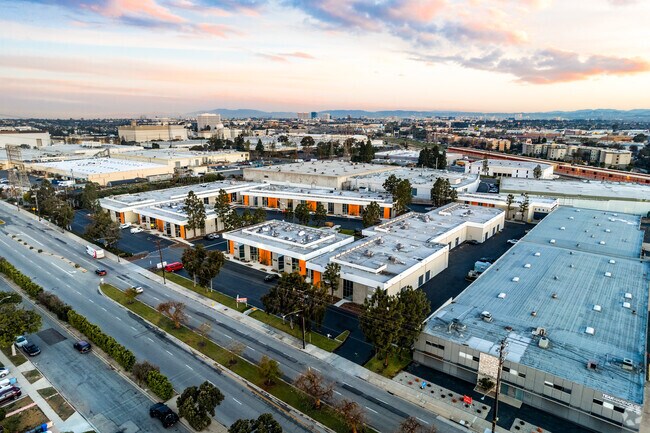 Kidder Mathews - Seattle Commercial Listings & Brokers | LoopNet