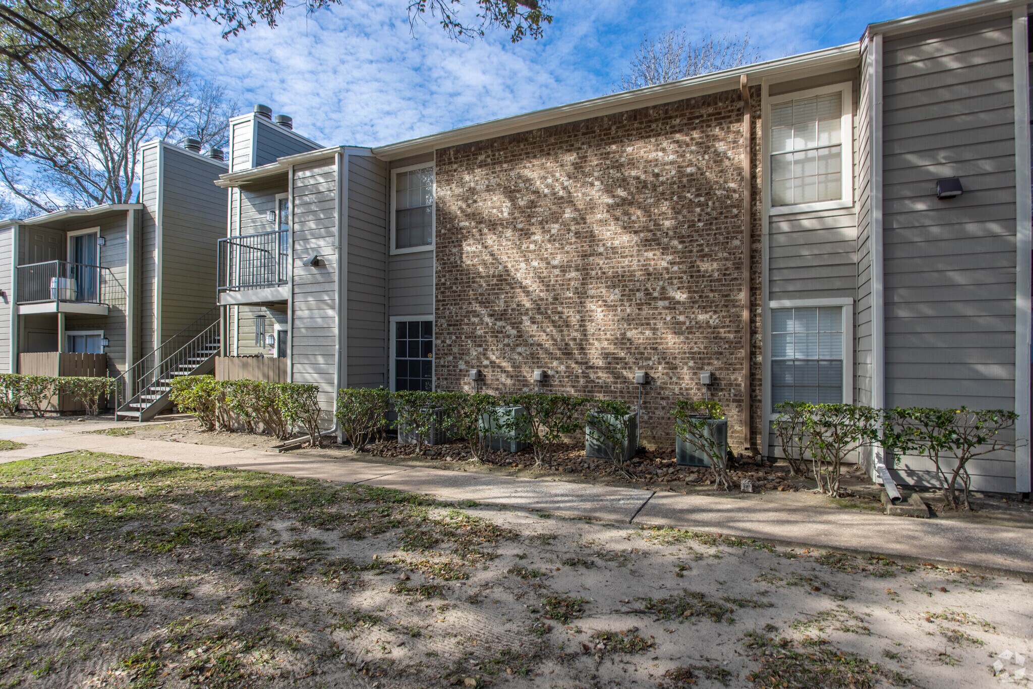4100 Vista Rd, Pasadena, TX 77504 - Oak Run Manor Apartments | LoopNet