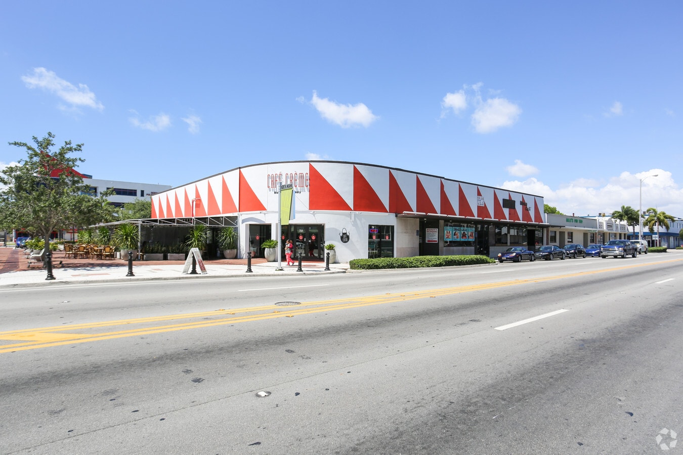 738-750 NE 125th St, North Miami, FL 33161 | LoopNet