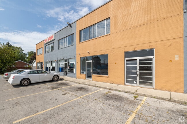 Shopping Centers for Sale | LoopNet