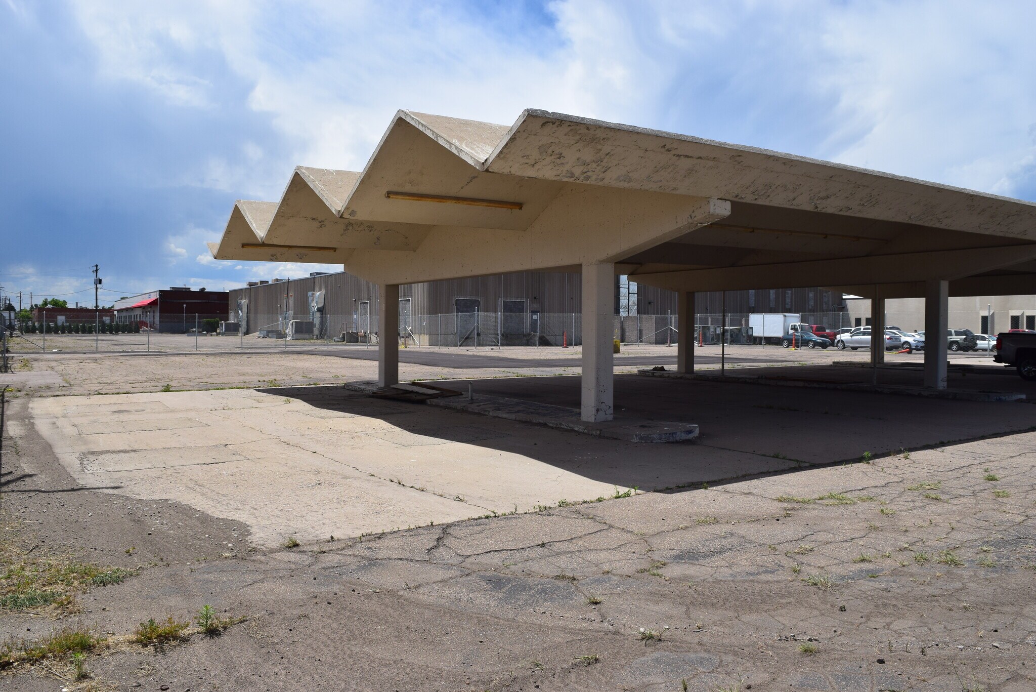 5200 Smith Rd, Denver, CO 80216 - for Lease | LoopNet