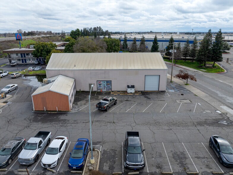 180 S Walnut Rd, Turlock, CA 95380 | LoopNet