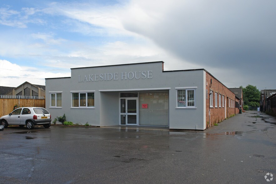 Arthur St, Redditch, WOR B98 8JY - Lakeside House | LoopNet