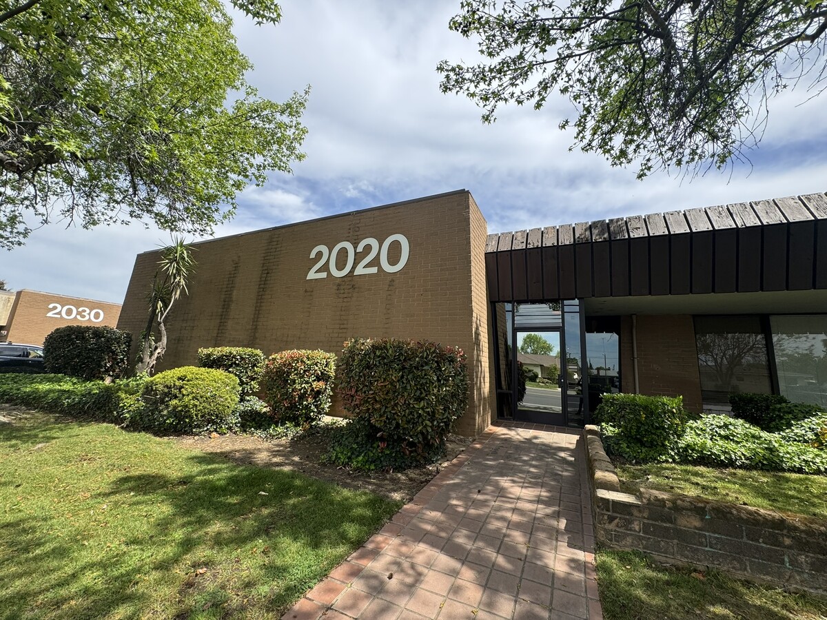 2020 Coffee Rd, Modesto, CA 95355 - Coffee Plaza Medical and ...