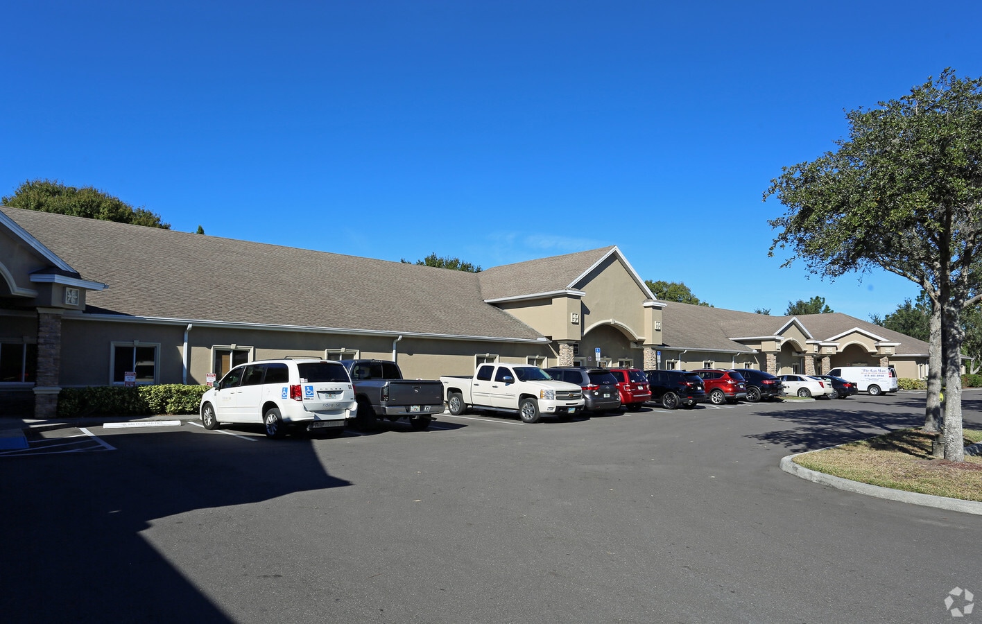 11908-11944 Sheldon Rd, Tampa, FL 33626 | LoopNet