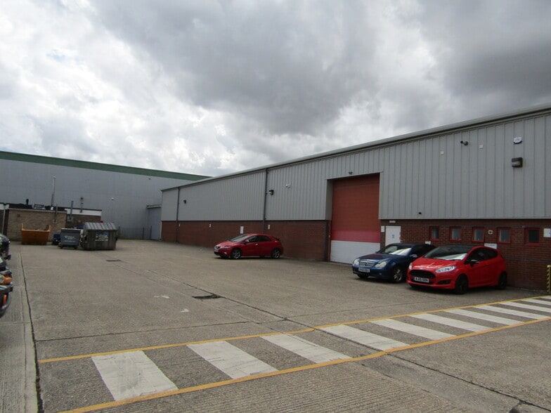 6 Howard Rd, Eaton Socon, PE19 8ET | LoopNet