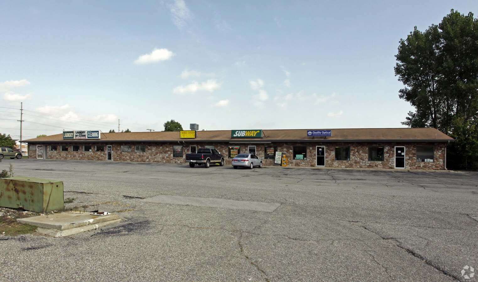 424 N Main St, Middlebury, IN 46540 | LoopNet 424 N Main St, Middlebury, IN 46540 | LoopNet