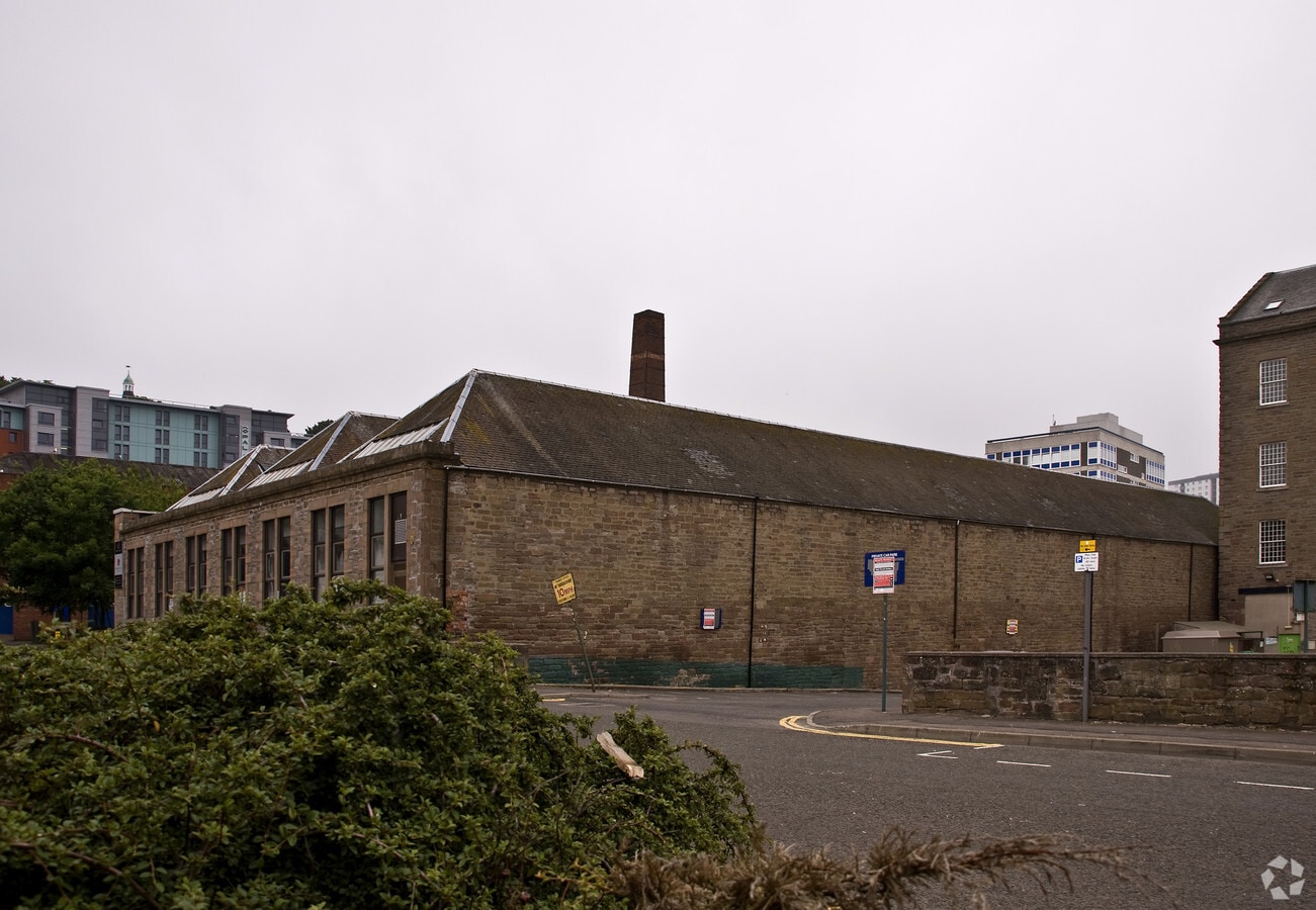 63 Brown St, Dundee, DND DD1 5AQ | LoopNet