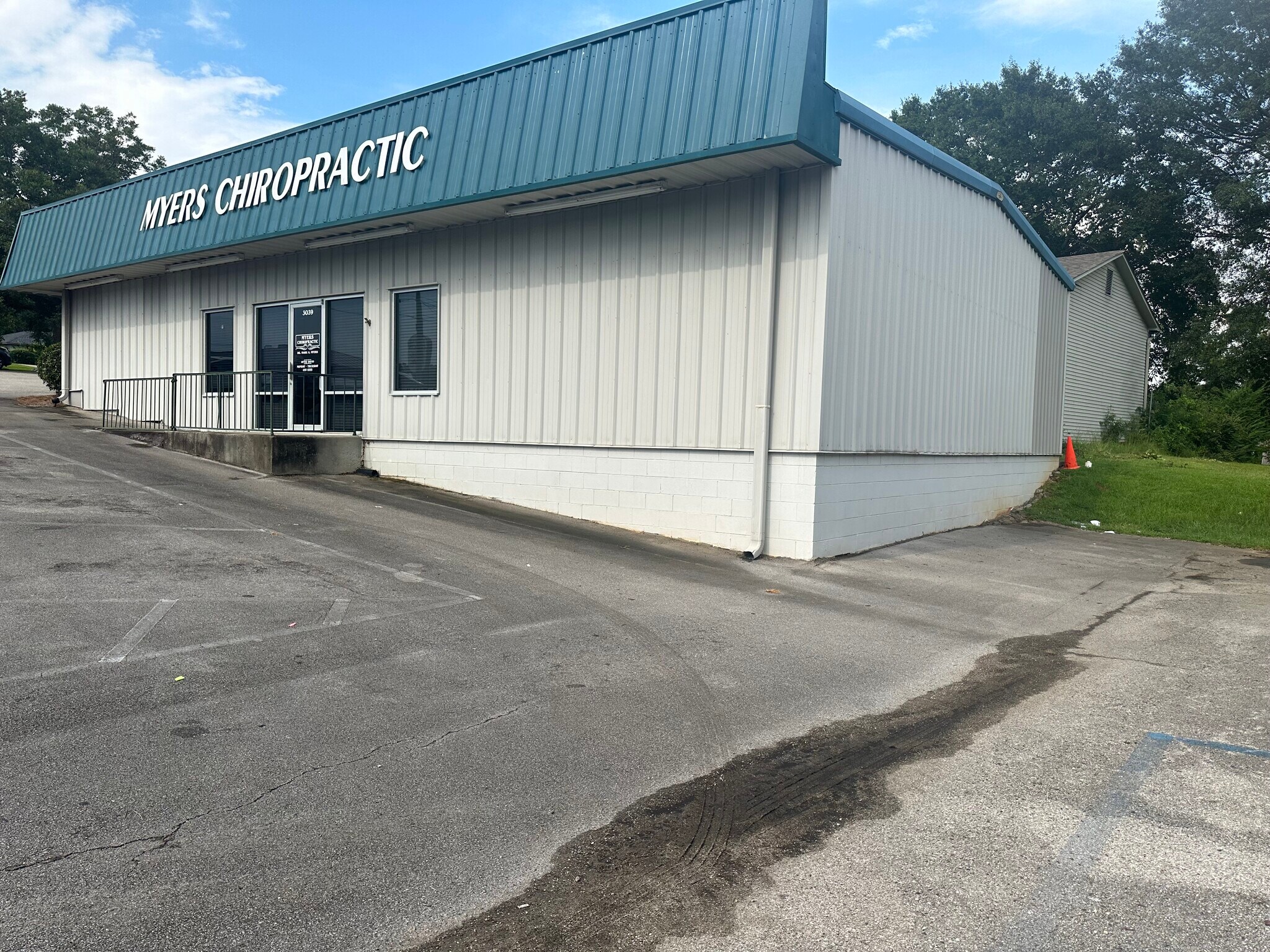 3039 Allison Bonnett Memorial Dr, Bessemer, AL 35023 - Office for Sale ...