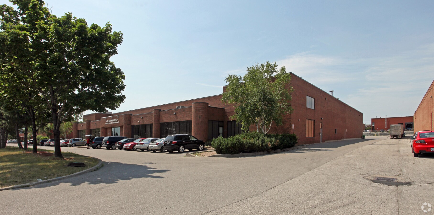 6050 Tomken Rd, Mississauga, ON L5T 1X8 | LoopNet