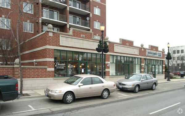 4950-4958 Oakton St, Skokie, IL 60077 | LoopNet 4950-4958 Oakton St, Skokie, IL 60077 | LoopNet