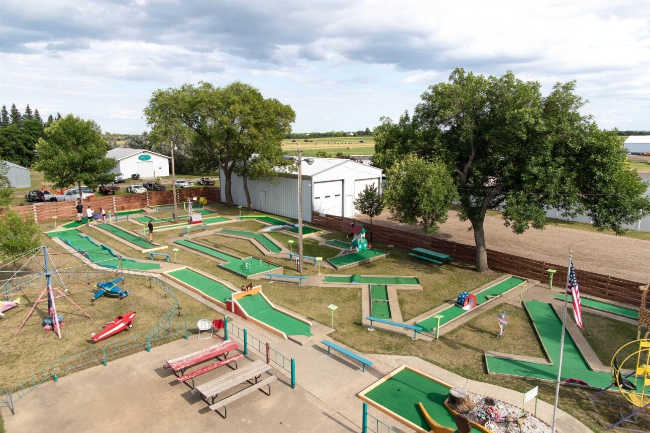 11 51st Ave SE, Minot, ND 58701 - Sports & Entertainment for Sale | LoopNet