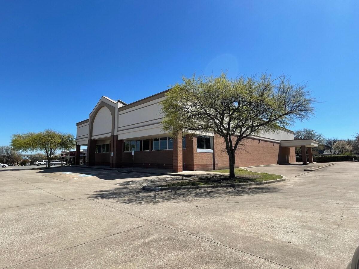 2090 E Arapaho Rd, Richardson, TX 75081 | LoopNet