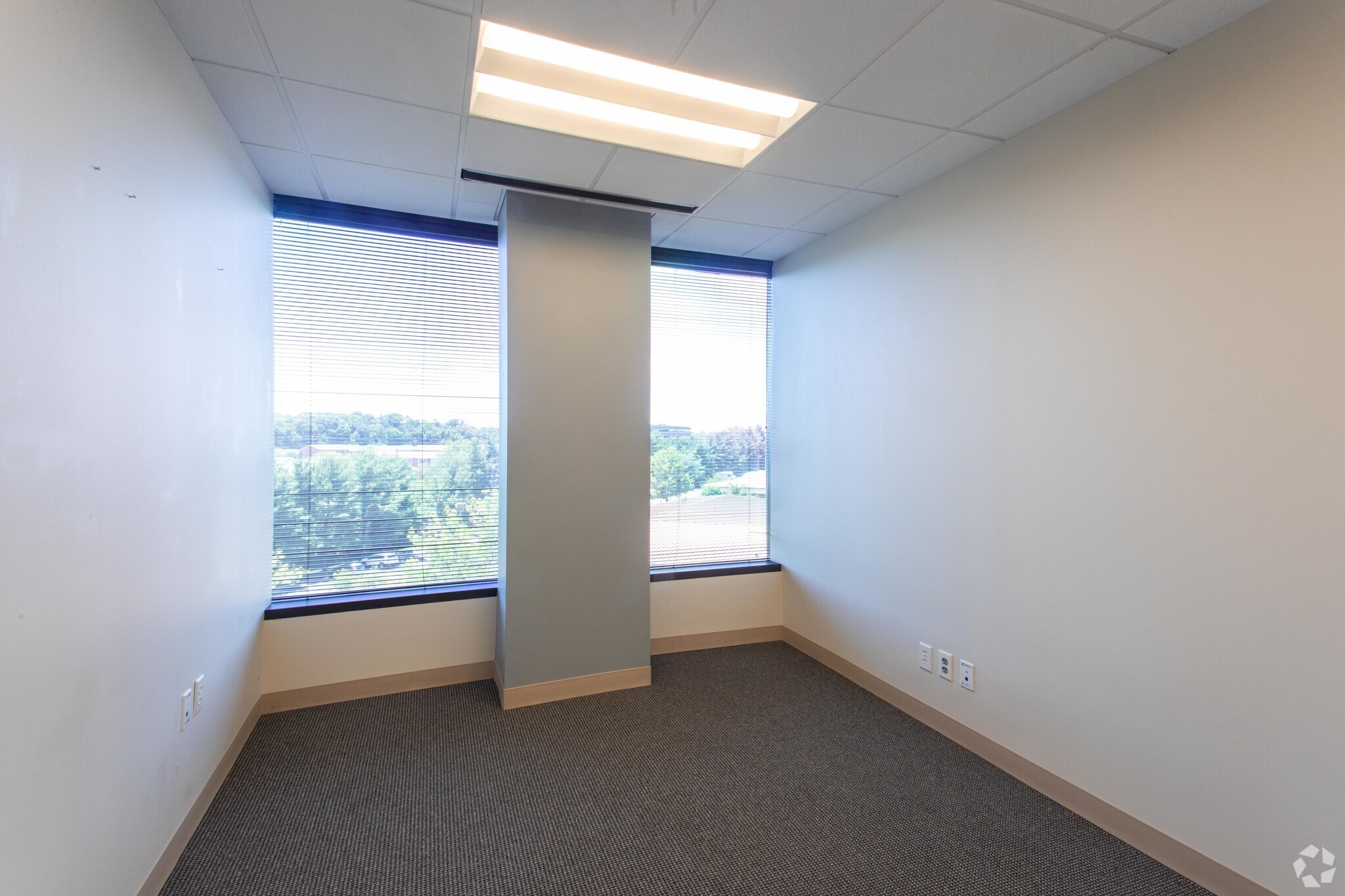 3701 Pender Dr, Fairfax, VA 22030 - Premier Corporate Center | LoopNet
