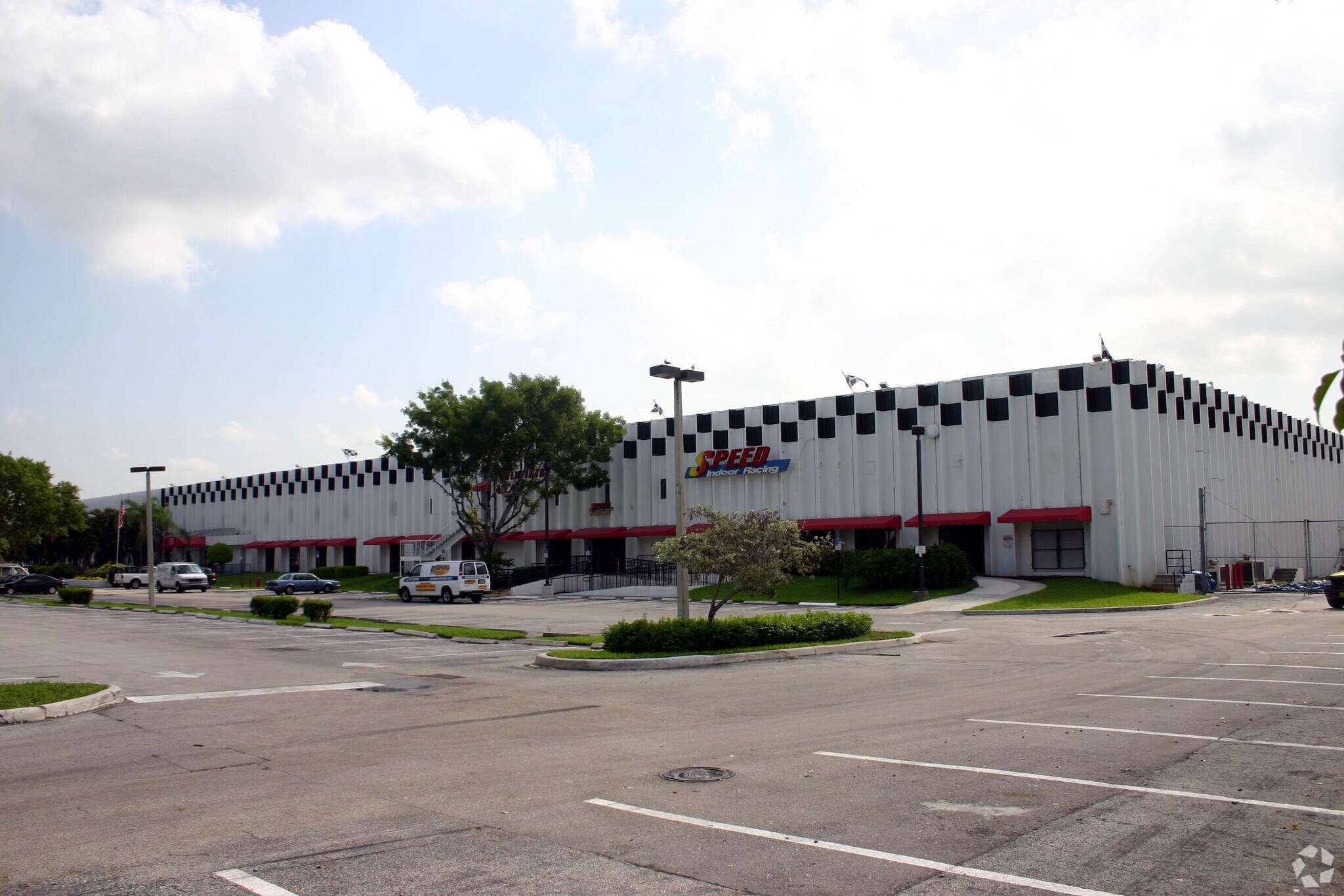 5300 N Powerline Rd, Fort Lauderdale, FL 33309 - Office for Lease | LoopNet